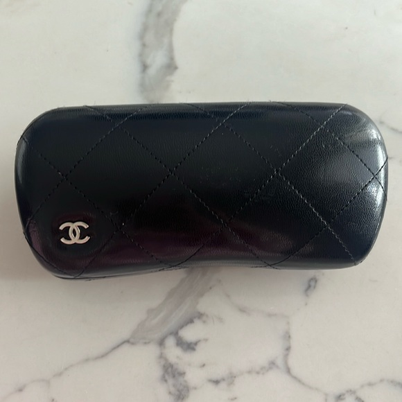 CHANEL | Accessories | Chanel Black Quilted Logo Sunglasses Hard Case ...